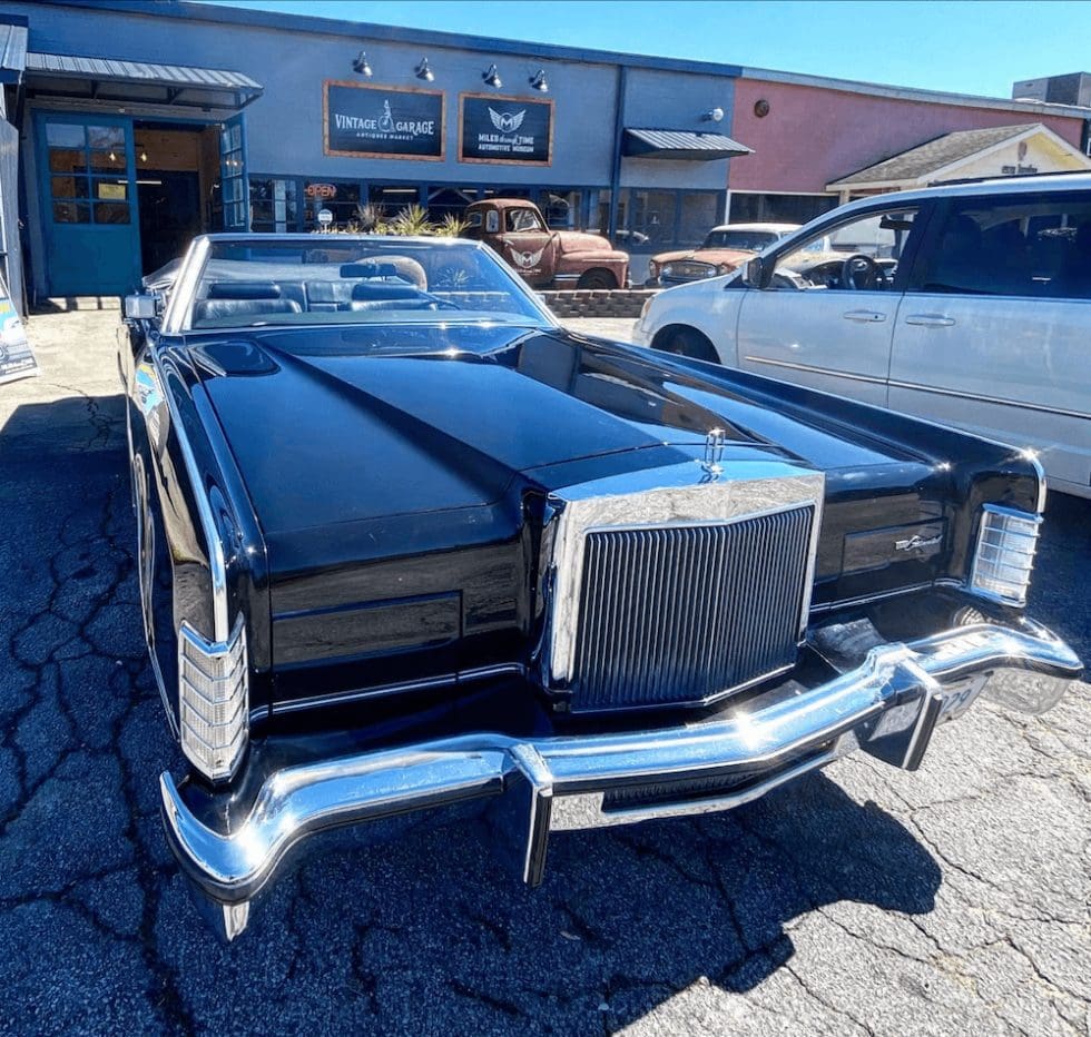Jimmy Carter's 1977 Lincoln Continental - Miles Through Time Automotive ...